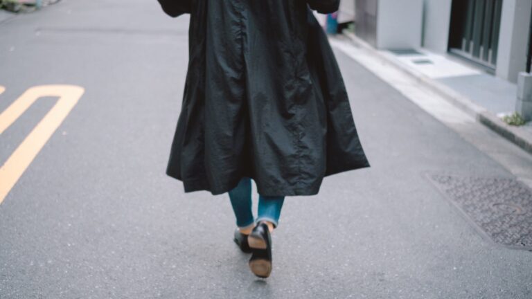 2年愛用して分かったTEATORA（テアトラ）デバイスコートの良さ | MINIMALOG（ミニマログ）