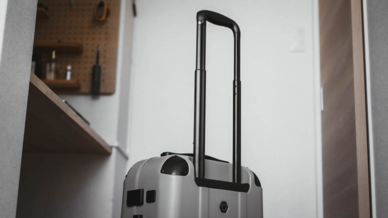 2年愛用して分かったTEATORA（テアトラ）デバイスコートの良さ | MINIMALOG（ミニマログ）