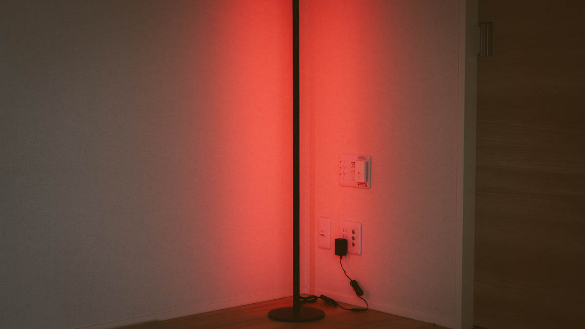 SwitchBotの新作フロアライトで、部屋がめちゃくちゃお洒落になった | MINIMALOG（ミニマログ）